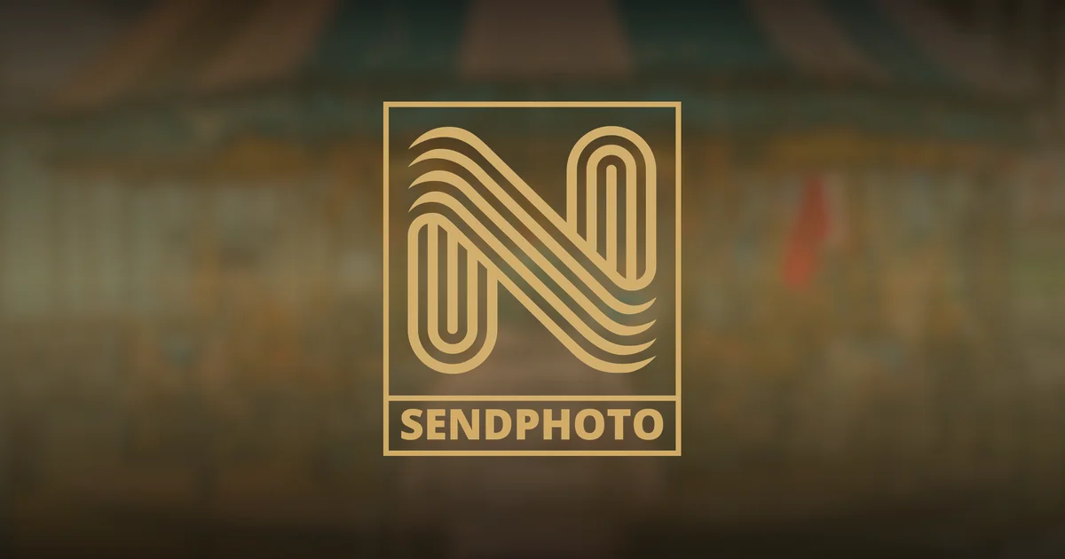 Photo Dump Ideas: Create Aesthetic Instagram Carousels | SendPhoto Blog